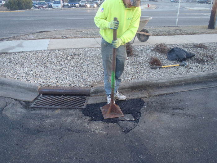 Curb Repair Asphalt Wauwatosa 1 | MudTech Midwest Concrete Repair - Mud ...